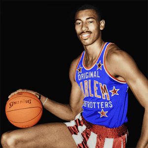 Wilt Chamberlain Bench Press: How much could he bench press? • Bench ...